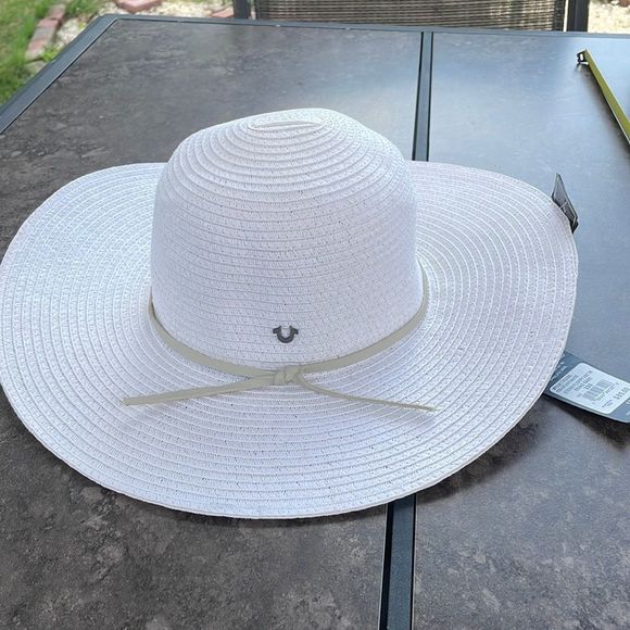 True Religion | Accessories | Vintage Y2k Beautiful Uv Packable True ...